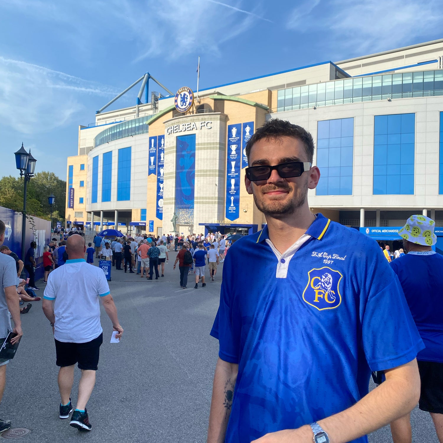 Chelsea Fan Jared | Sports Stories 🦁